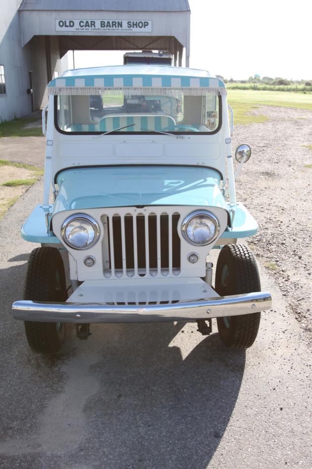 1960 Willis Gala Surrey Jeep